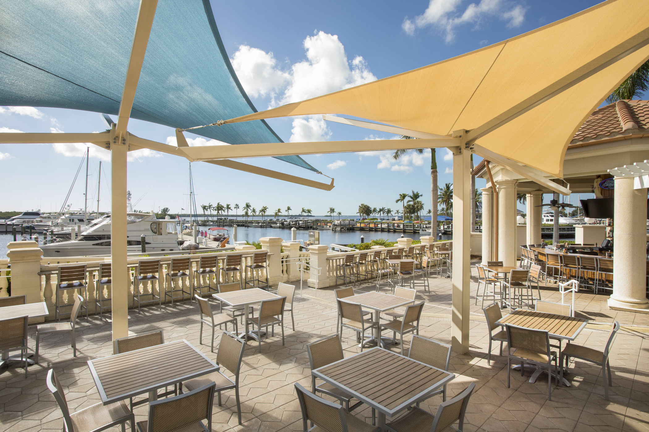Nauti Mermaid Dockside Bar & Grill | Visit Fort Myers | SW Florida